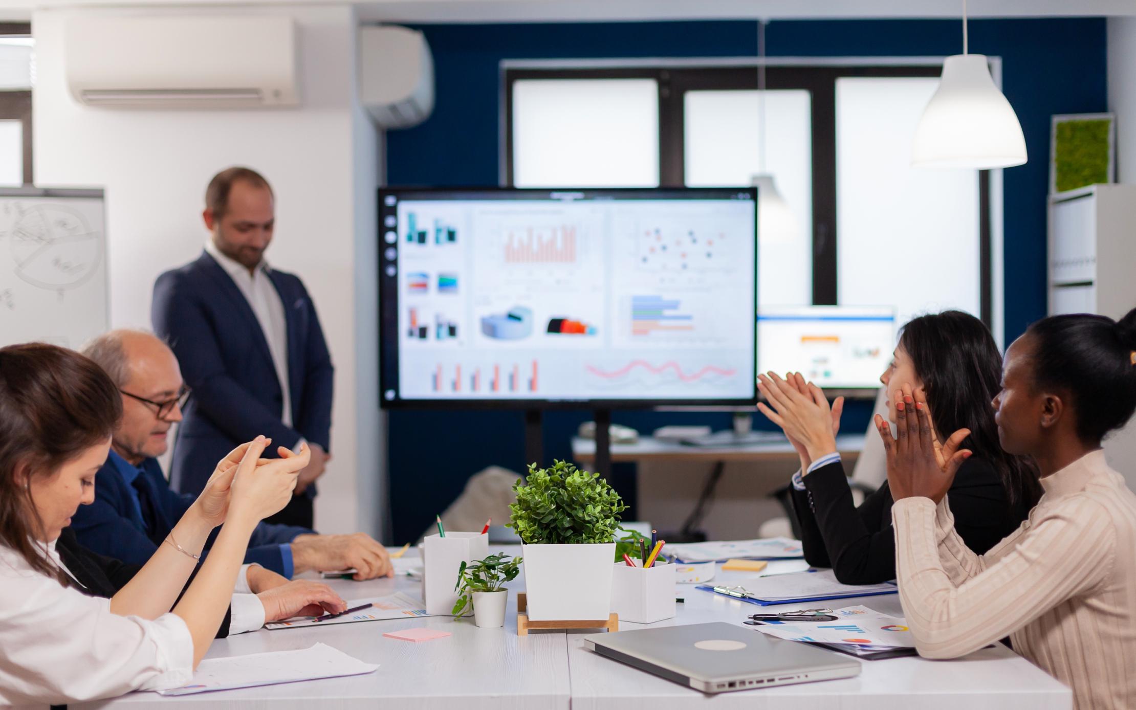 Display Note Launcher - Clevertouch Technologies USA