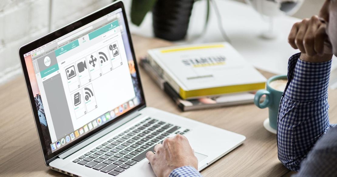 Integrated digital signage solutions - Clevertouch Technologies USA