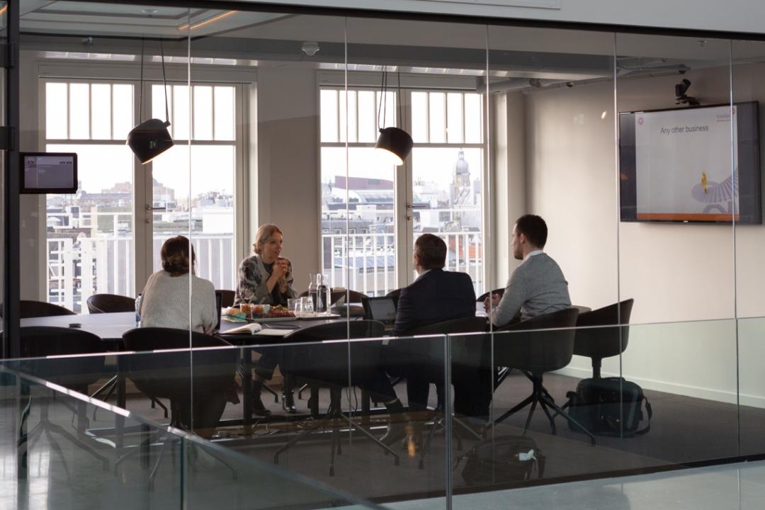 Wireless Conferencing - Clevertouch Technologies Global